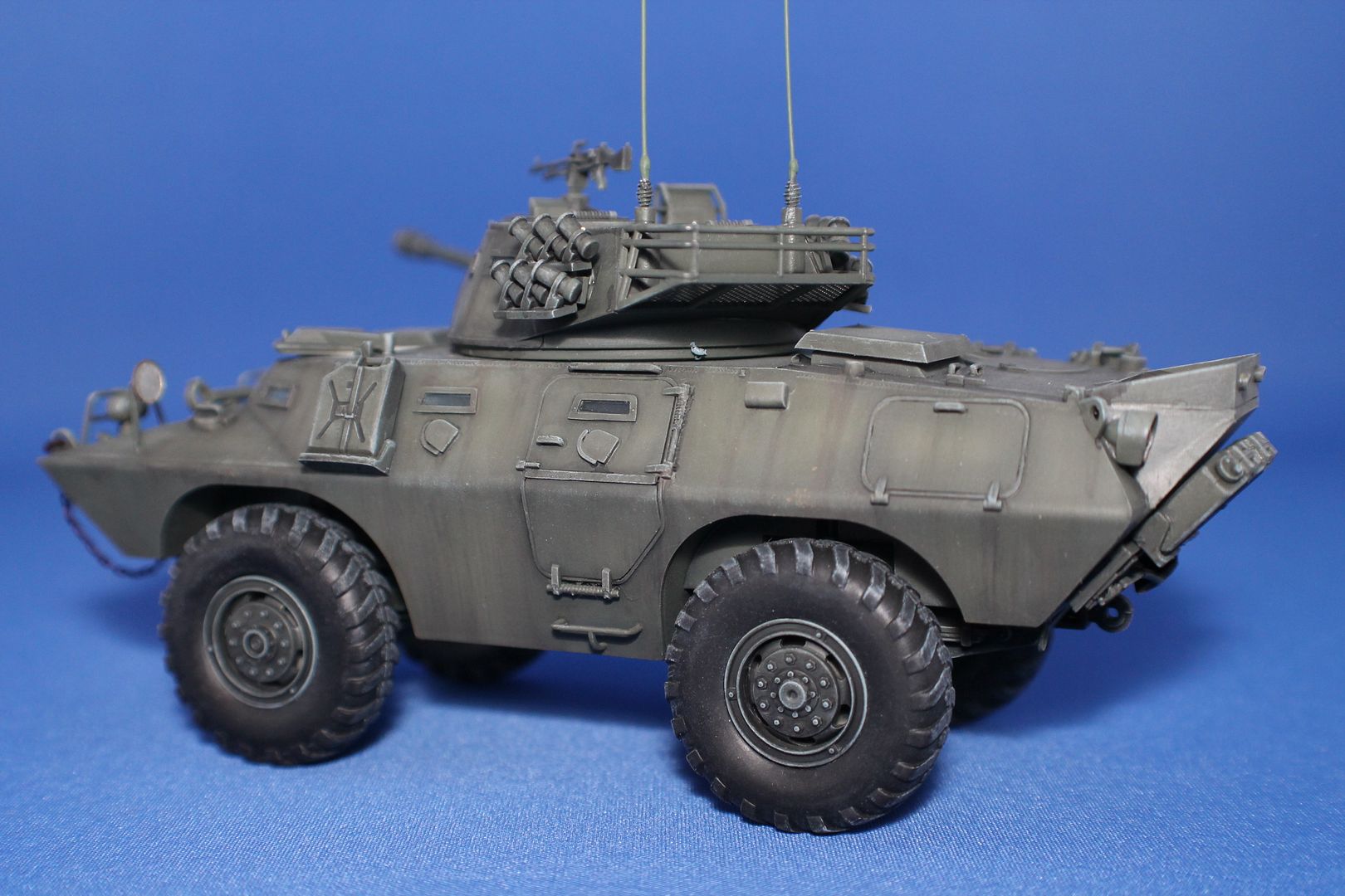 1/35 Hobby Boss LAV-150 Commando AFV w/ Cockerill 90mm Gun, OOB ...